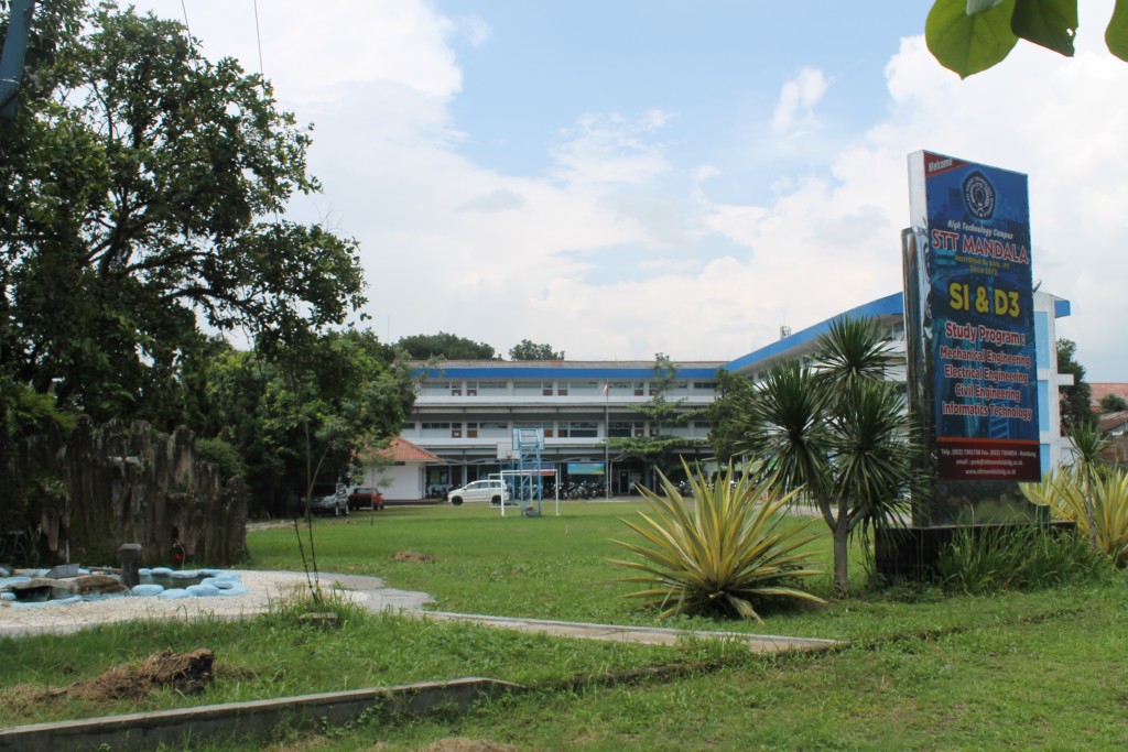 Pendaftaran STT Mandala Bandung - Kuliah Karyawan Murah